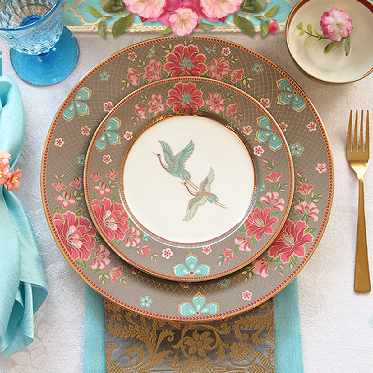 Buy Taashi Dinner Plate & Side Plate At Kainaat Design