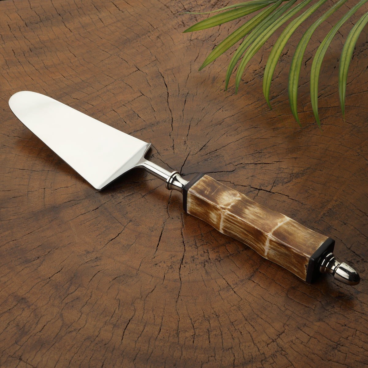 Buy Bamboo Cake Server At Kainaat Design